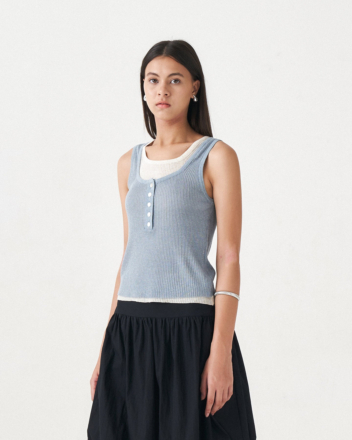 Donila Top – 3MONGKIS